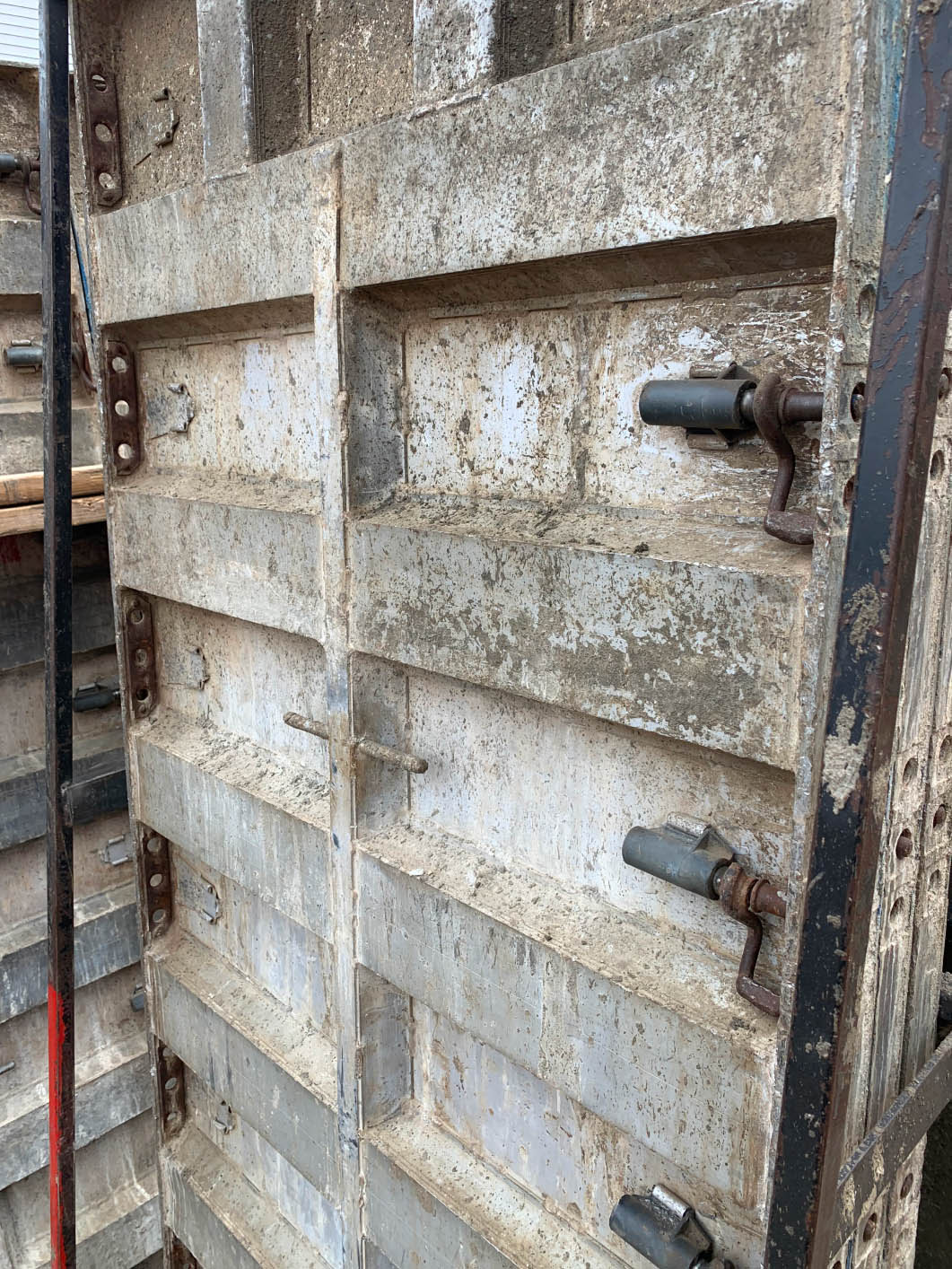 Expert Foundation, Flatwork & Stamped Concrete Services | Cru Concrete